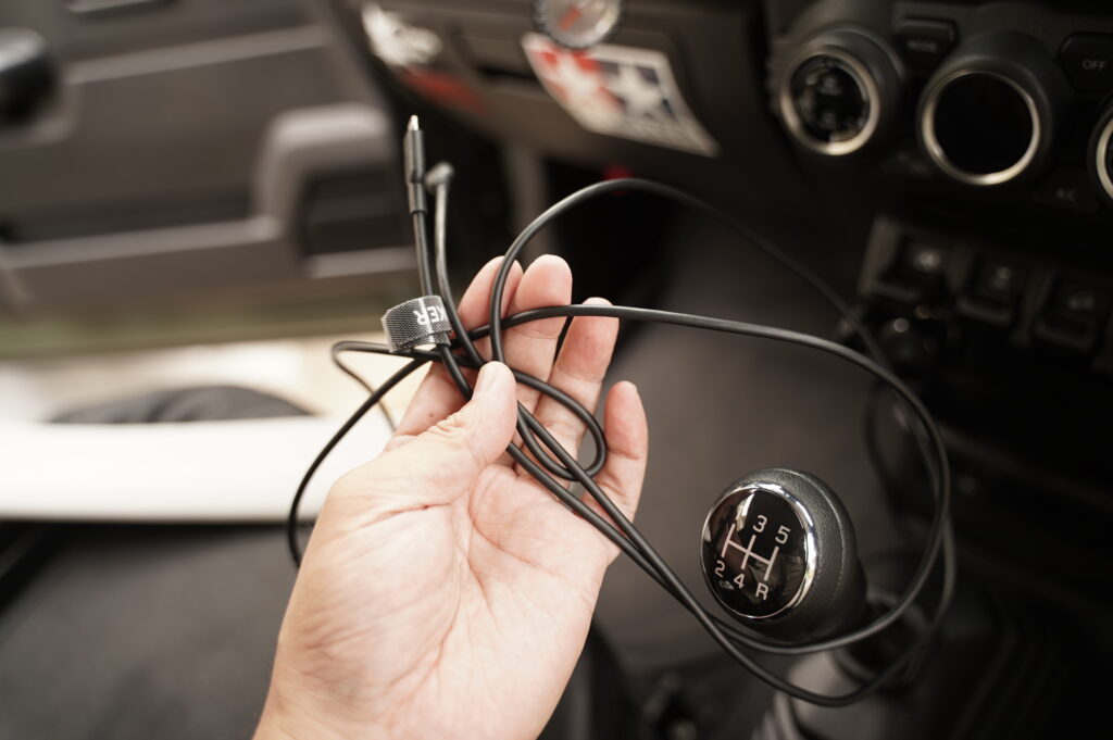 DAMDのアーセナルピラーをジムニー(JB64W)に取り付け | Bree base